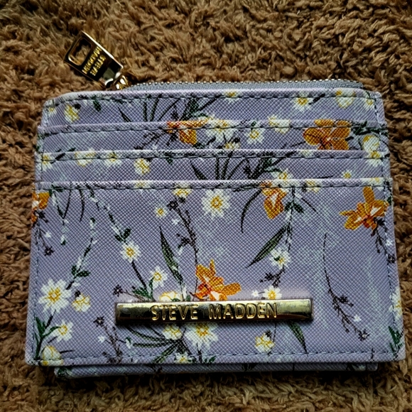 Steve Madden | Bags | Steve Madden Floral Card Holder | Poshmark